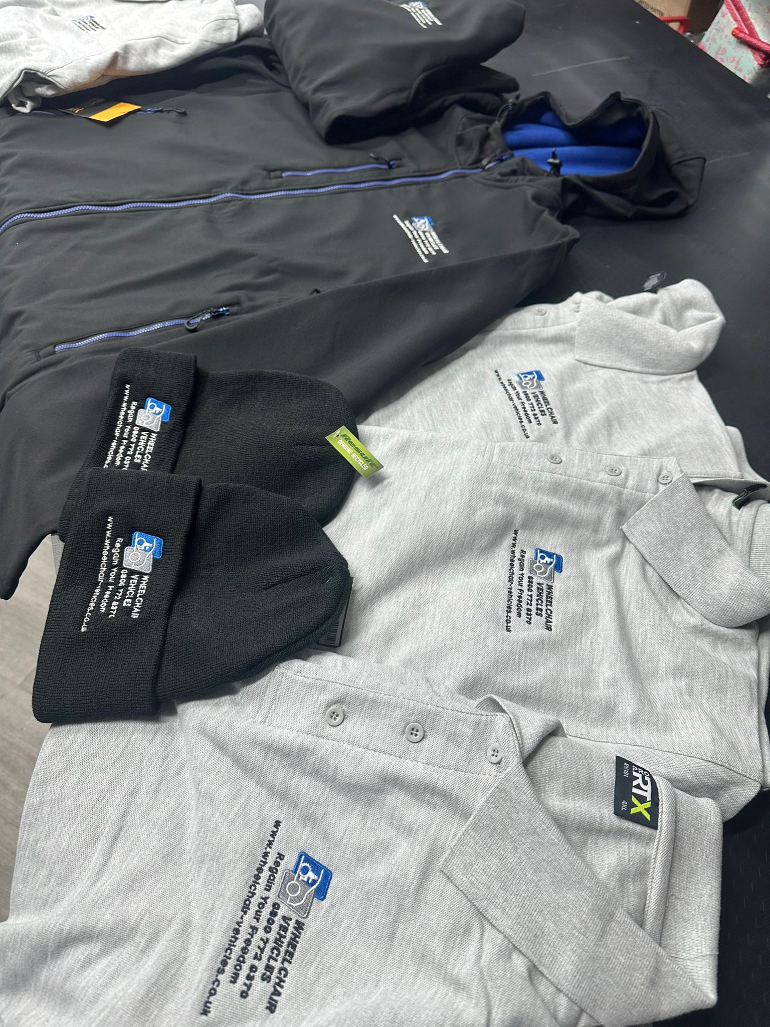 The Ultimate Guide to Personalised Workwear and Uniforms for Your Comp ...